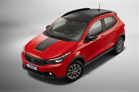 Fiat Argo 2026 Ganha Faróis Full Led Mas Não Muda Como O Novo Cronos