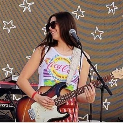 Kira Kosarin Picture