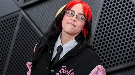 Esta Es La Barbie En La Que Se Inspiró El Outfit De Billie Eilish