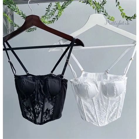 Ootd แจกพิกัดเสื้อคอเซตสุดแซ่บ🦋 แกลเลอรีที่โพสต์โดย Chertam꒰• ̎•꒱♡ Lemon8