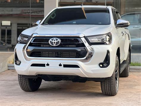 ໂຕໂຍຕ້າລາວທານີ ນາງ ສຸກສາຄອນ ໂຕໂຍຕ້າລາວທານີ ນາງ ສຸກສາຄອນ