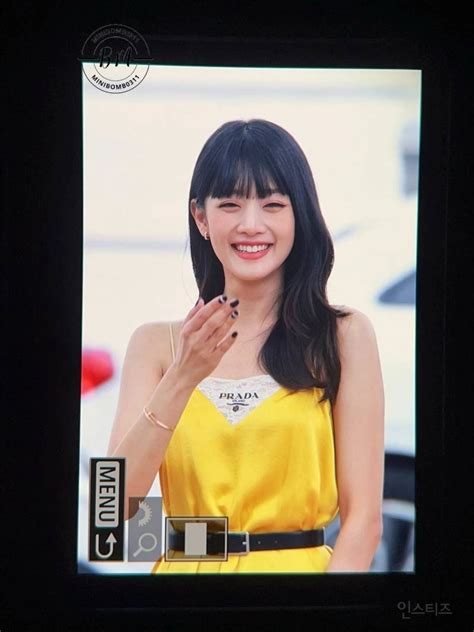 [잡담] 민니 프라다에서 크리스마스 선물 받았네 인스티즈 Instiz 연예 카테고리