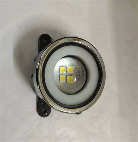 Maruti Suzuki Swift Universal Projector Fog Lamp High Tech