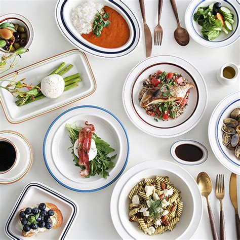 시라쿠스 시라쿠스 메이플 빈티지 디저트 플레이트 예쁜 카페 플레이팅 브런치 스테이크 그릇 위시버킷