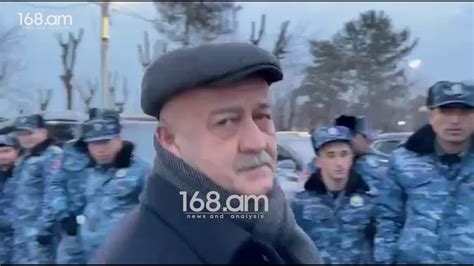 Ինչի՞ ես եկել մեկ ա` բանակը քեզ համար ոչ մի բան է զոհված զինծառայողի մայրը` չխոսկան