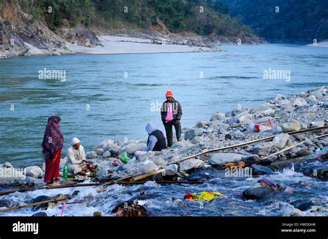 People Performing Shraddha Paying Homage To Ancestor In Baraha