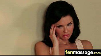 Massage Girl Sucks The Tip For A Tip XVIDEOS