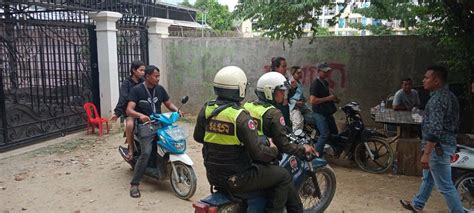 ឃាត់ខ្លួនក្មេងទំនើងប្រុសស្រីក្រោយបង្ហោះរូបវីដេអូឃ្លីបតាមបណ្ដាញសង្គមព្រួតវ៉ៃទៅលើយុវជនម្នាក់