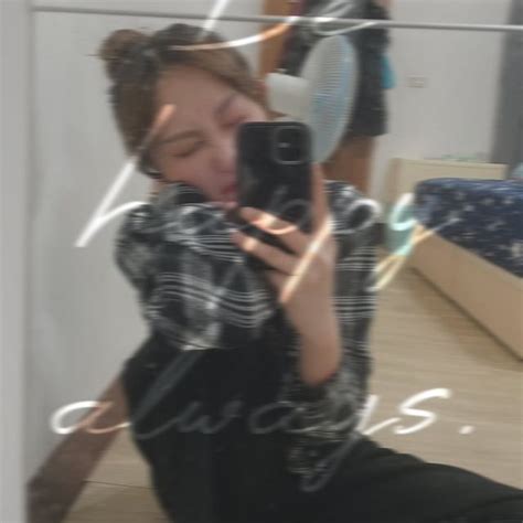 想聽那種把別人當超級好朋友但被背後捅刀的故事