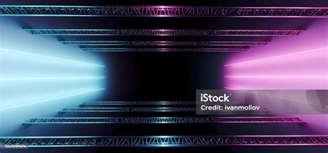 공상 과학 미래 복고풍 현대 금속 단계 구조 빈 공간 및 네온 빛나는 보라색과 파란색 빛 튜브 배경 3d 렌더링 3차원 형태에 대한 스톡 사진 및 기타 이미지 Istock