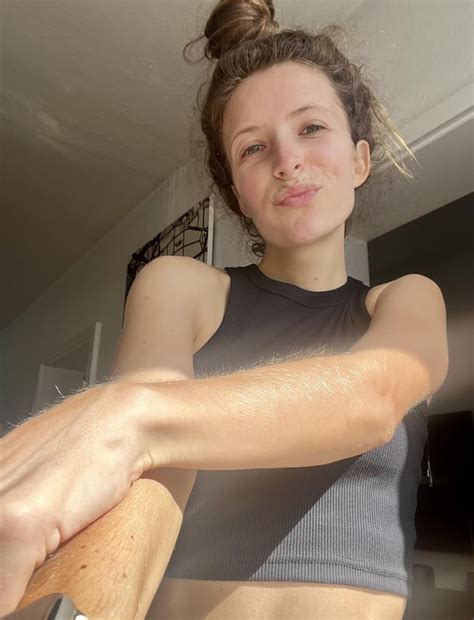 Abundantly Hairy R Girlshairyarms
