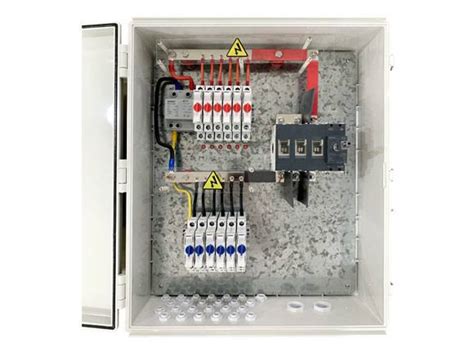 VEVOR PV Combiner Box String Solar Combiner Box With A OFF