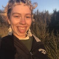 Ellie Sharp Cleaver Magazine