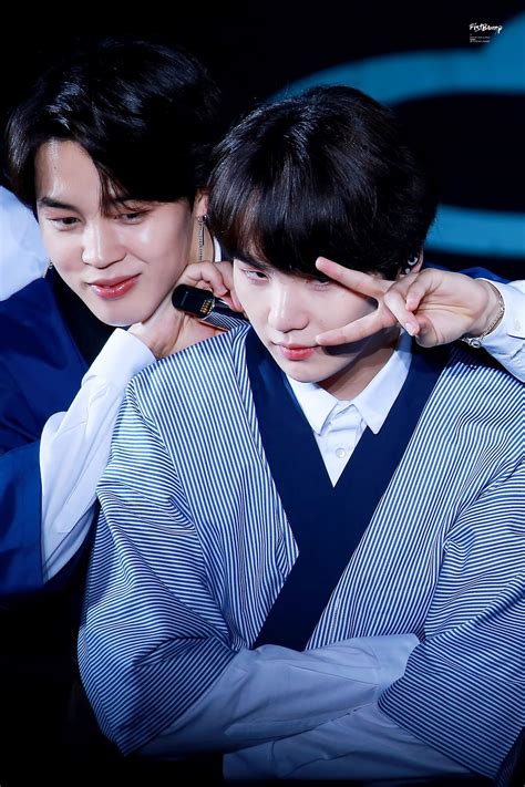 Bts Jimin Suga Yoonmin Fotos De Suga Chicos Famosos