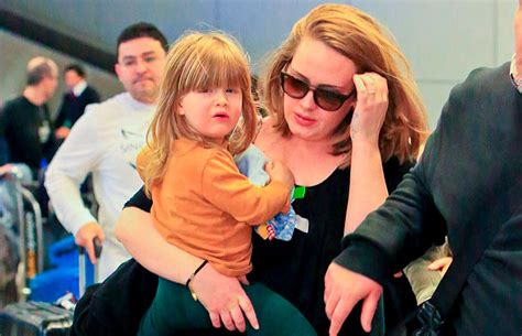 Los Famosos Que Más Cuidan La Ropa De Sus Hijos Flipa Net