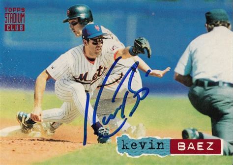 Daily Autograph Kevin Baez