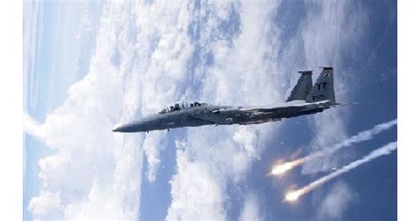 Най малко 3 ракети са изстреляни от Южен Ливан Израел отвърна