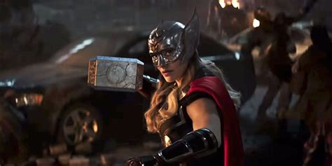 Thor Love And Thunder Turns Mjölnir Into A Shotgun