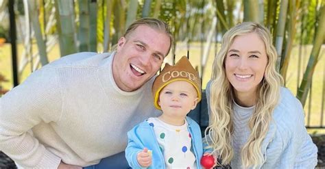 Detroit Lions Football Linebacker Alex Anzalones Wife And Mother Of