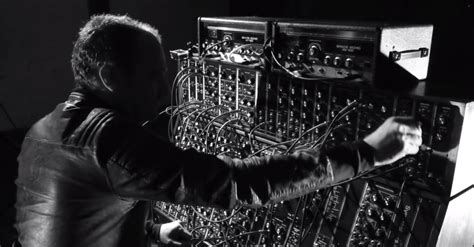 Large Format Modular Jam Synthtopia