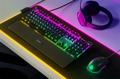 Steelseries Launches New Affordable Pc Gaming Mouse And Keyboards Polygon