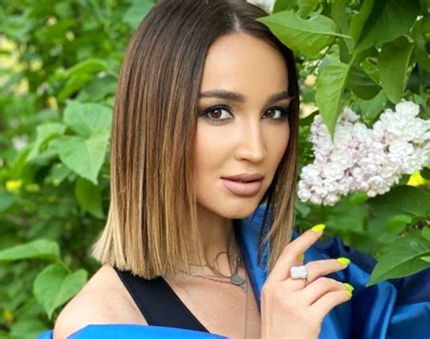 6 красавиц жен от которых ушли знаменитые мужья со скандалом Как сложилась их судьба Bibip