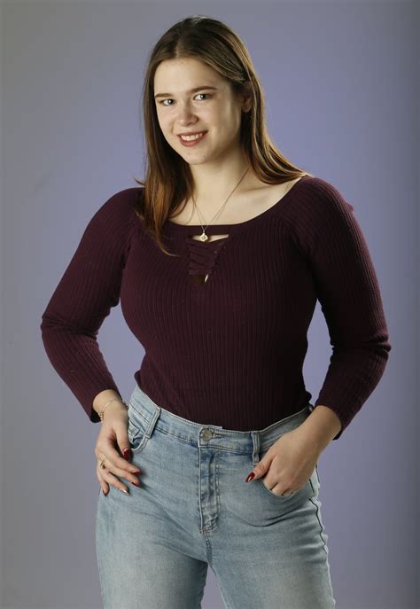 Sunshine Girl Chelsea Toronto Sun