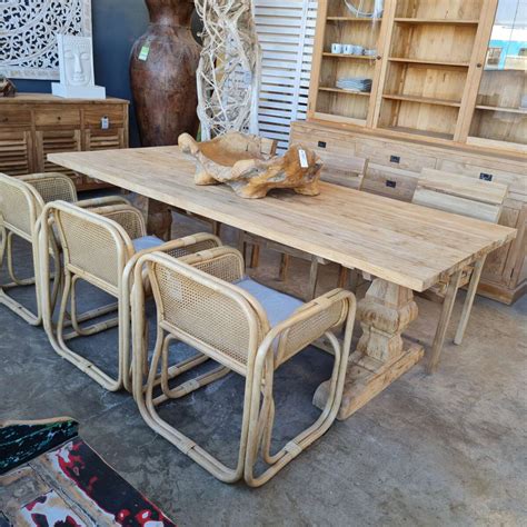 Teak Table Column 260 Fuerteventura Royal Kookabura