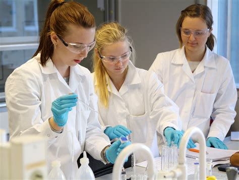 Survey Why Should Women Join The STEM Fields A Family Blog