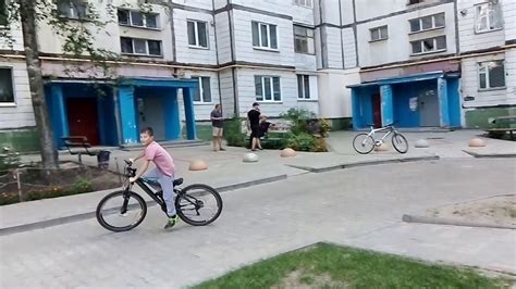 Прижки на велеке - YouTube