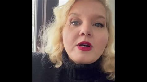 A Day In The Life Of A Sex Therapist Youtube