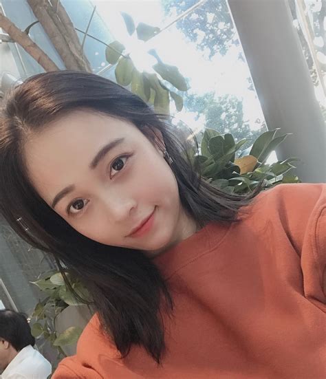 Hồ Sơ Online Nguyễn Ngọc Minh Anh Nhân Viên Nhân Viên Lễ Tân