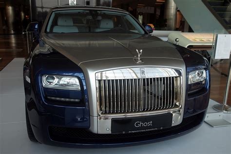高級車の代名詞！ ロールスロイスのマスコットは英国貴族の「超美人秘書」がモデルだった？ Merkmal（メルクマール）