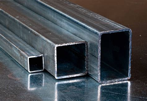 Неръждаеми квадратни тръби