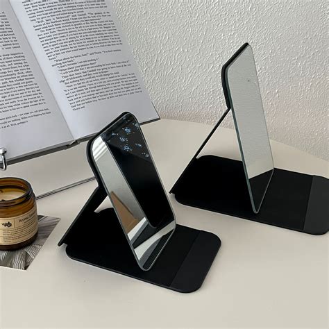 원츠플러스 접이식 탁상용 화장 거울 휴대용 메이크업 책상 거울 사무실 여행용 화장대 미니 탁상 각도조절 거울 스탠드 미러 중대형