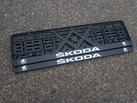 Рамки номерного знаку букви хром Audi Mercedes Skoda VW Toyota Mazda H ...