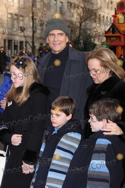 Photos And Pictures Nyc 112708 James Taylor Wife Caroline And Twin