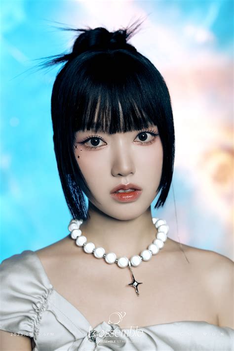 Watch Loossemble Captivates In Catchy Debut Mv For Sensitive Soompi