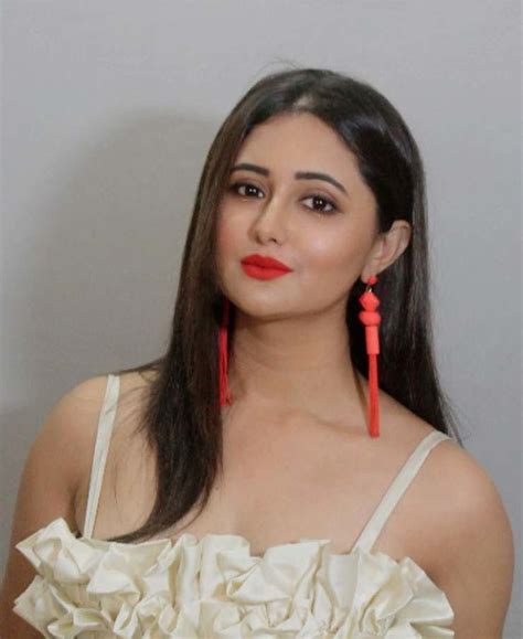Rashami Desai Quiz How Well Do You Know The Bigg Boss 13 Contestant