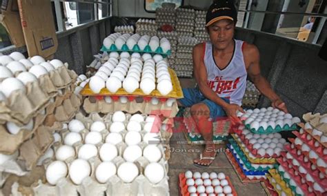 Mga Negosyante Ng Itlog Umaray Sa Tumal Ng Benta