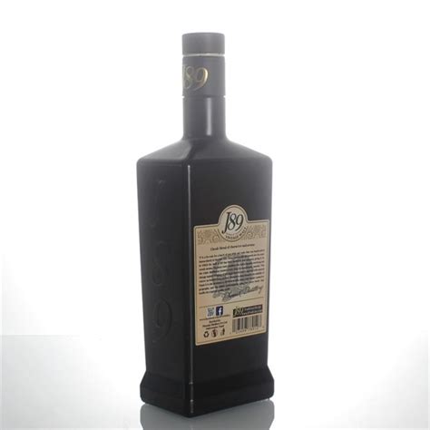 بطری های شیشه ای مشروب مشکی سفارشی تولید کنندگان ، تامین کنندگان عمده فروشی مستقیم کارخانه Bnc