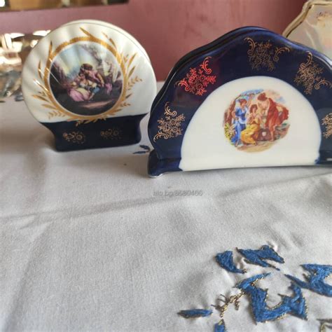 Нови салфетници и солница Съдове Сервизи Прибори Варна Нова солница с Трите грации