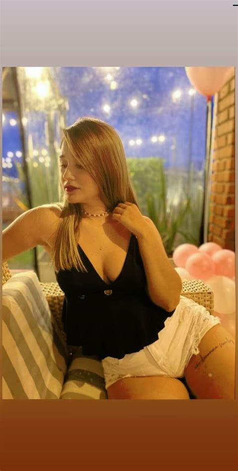 I Get More Turned On When I Guy Tells Me To Stop Cuz He Doesnt Want To Cum Yet Scrolller