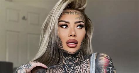 Britains Most Tattooed Woman Shows What She Looks Like Without Ink Mirror Online