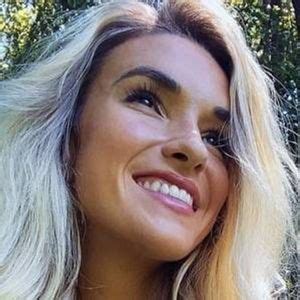 Kayla Simmons Pornstar Tnaflix Com