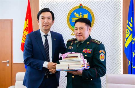 ШШГЕГ ын харьяа Сургалт хүмүүжлийн тусгай байгууллагад 5000 гаруй номтой боллоо