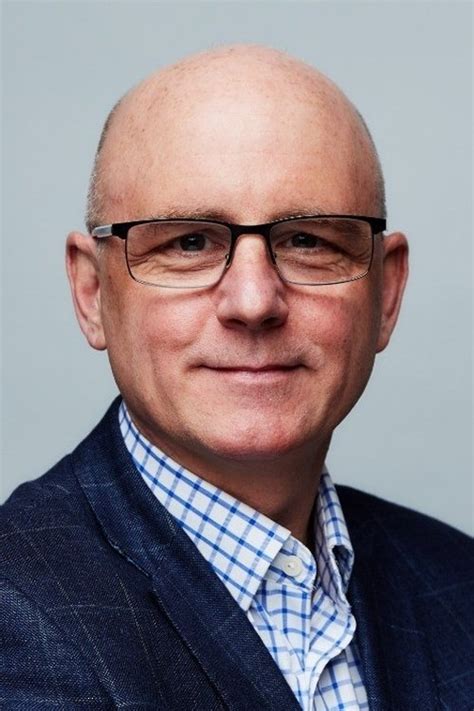 Список и рейтинг фильмов актера Scott Wickware на Cub