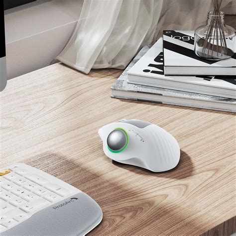ProtoArc EM Ergonomic Wireless Rechargeable Trackball RGB Mouse G Bluetooth Connection