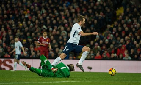 Драматичен финал за 2:2 между Ливърпул и Тотнъм - Flashnews