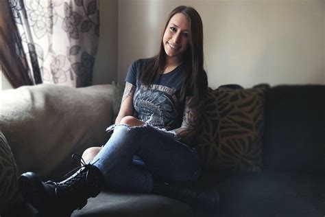 Women Make A Beautiful Canvas 22 Photos Suburban Men